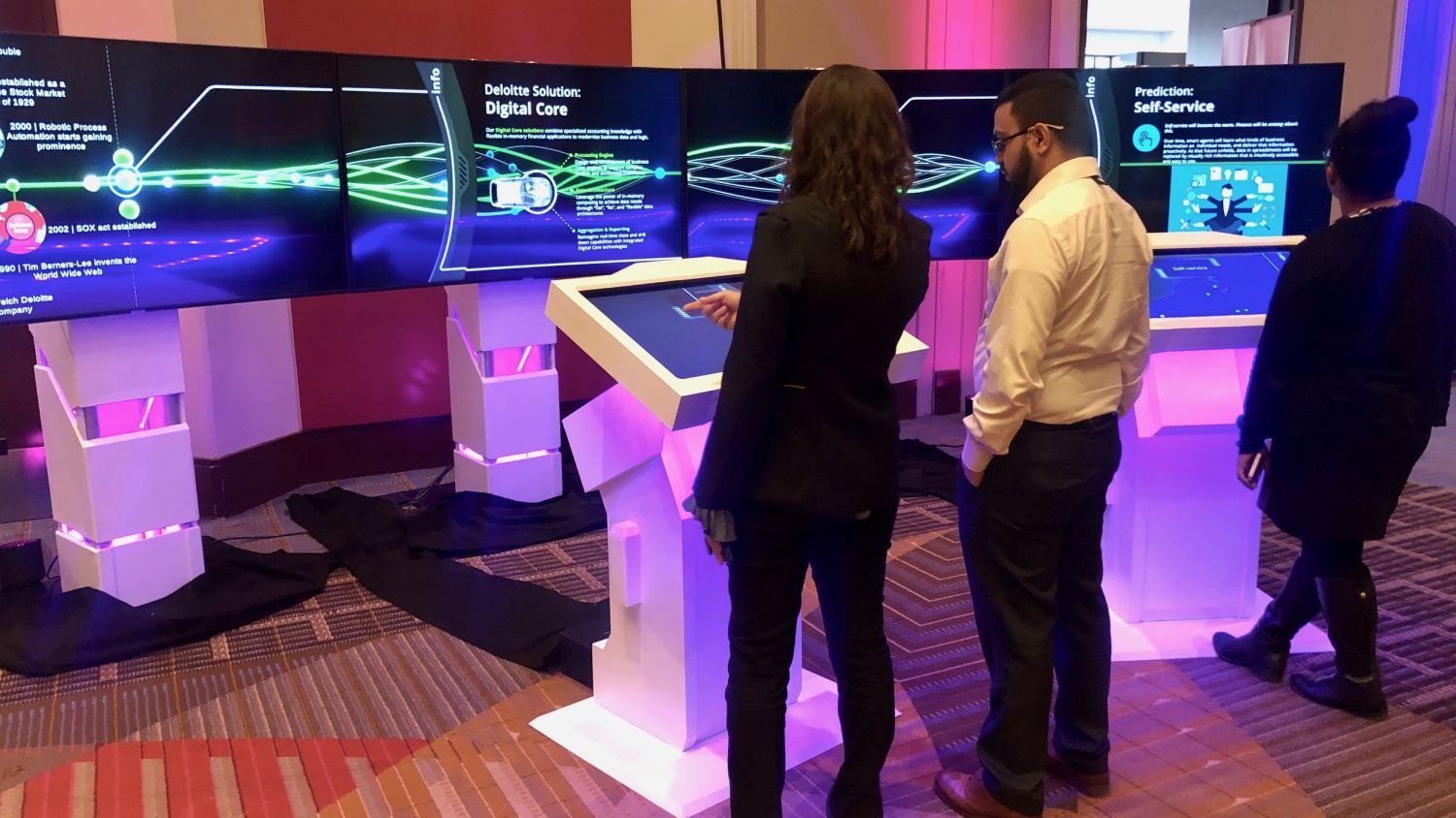 Custom Interactive Display and Exhibits - Rabcup